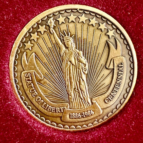 Other | 18861986 Statue Of Liberty Centennial Symbol Of Freedom Coin ...